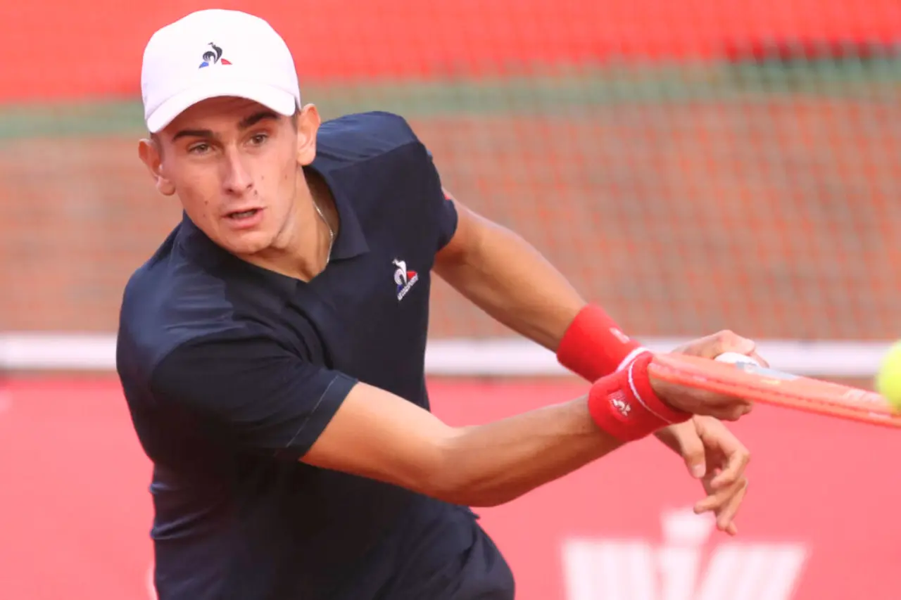 Matteo Arnaldi: Età, Ranking, Infortunio e Carriera 2026