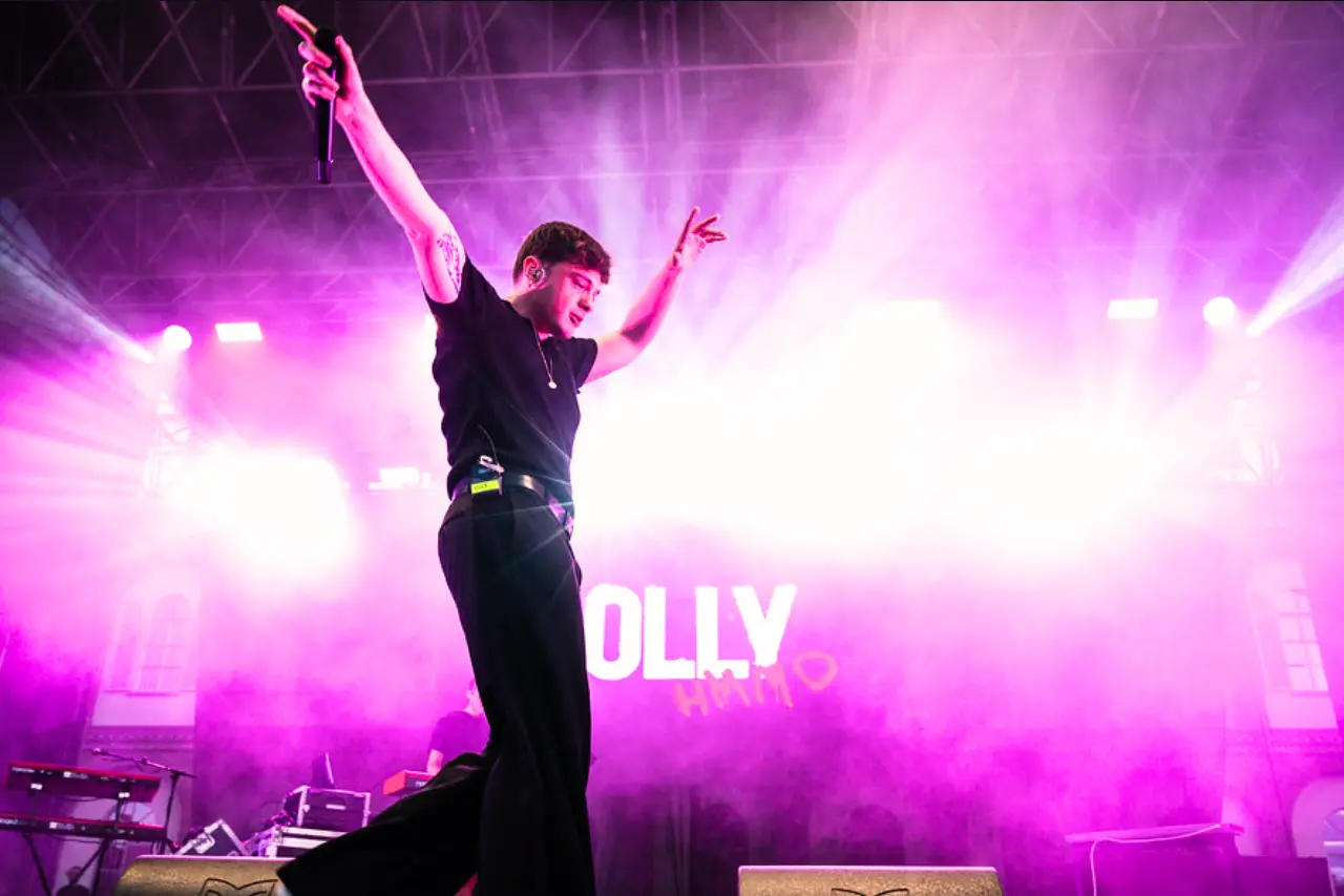 Olly Concerto Marassi 2026 e Stadi 2027: Date, Setlist e Recensioni